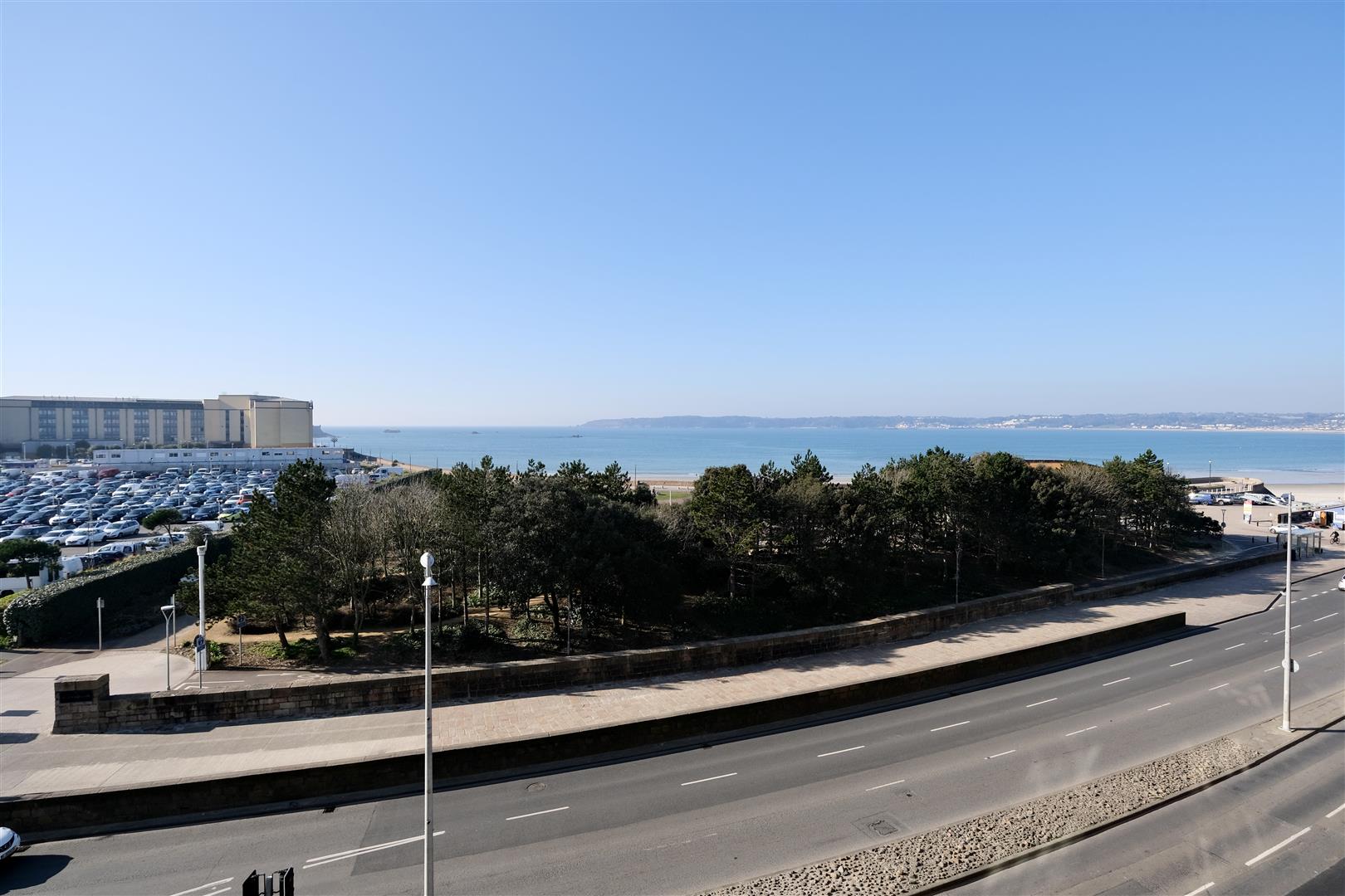 Find your home - Broadlands